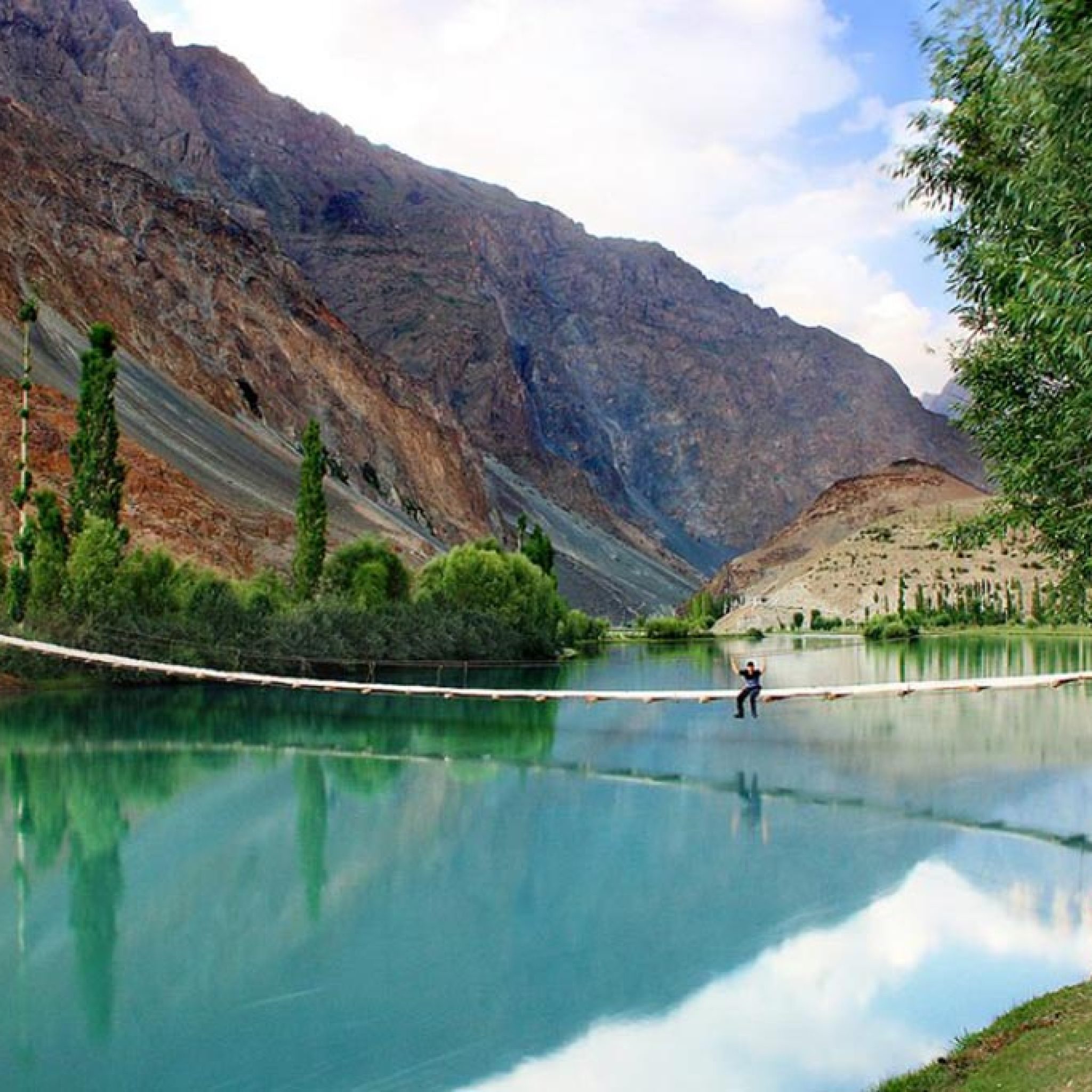Ghizer - Gypsy Traces and Tours