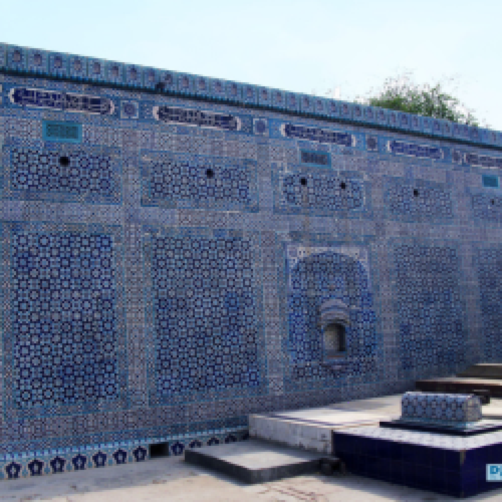 The Mystical Charm of the Tomb of Shah Gardez - Gypsy Traces and Tours