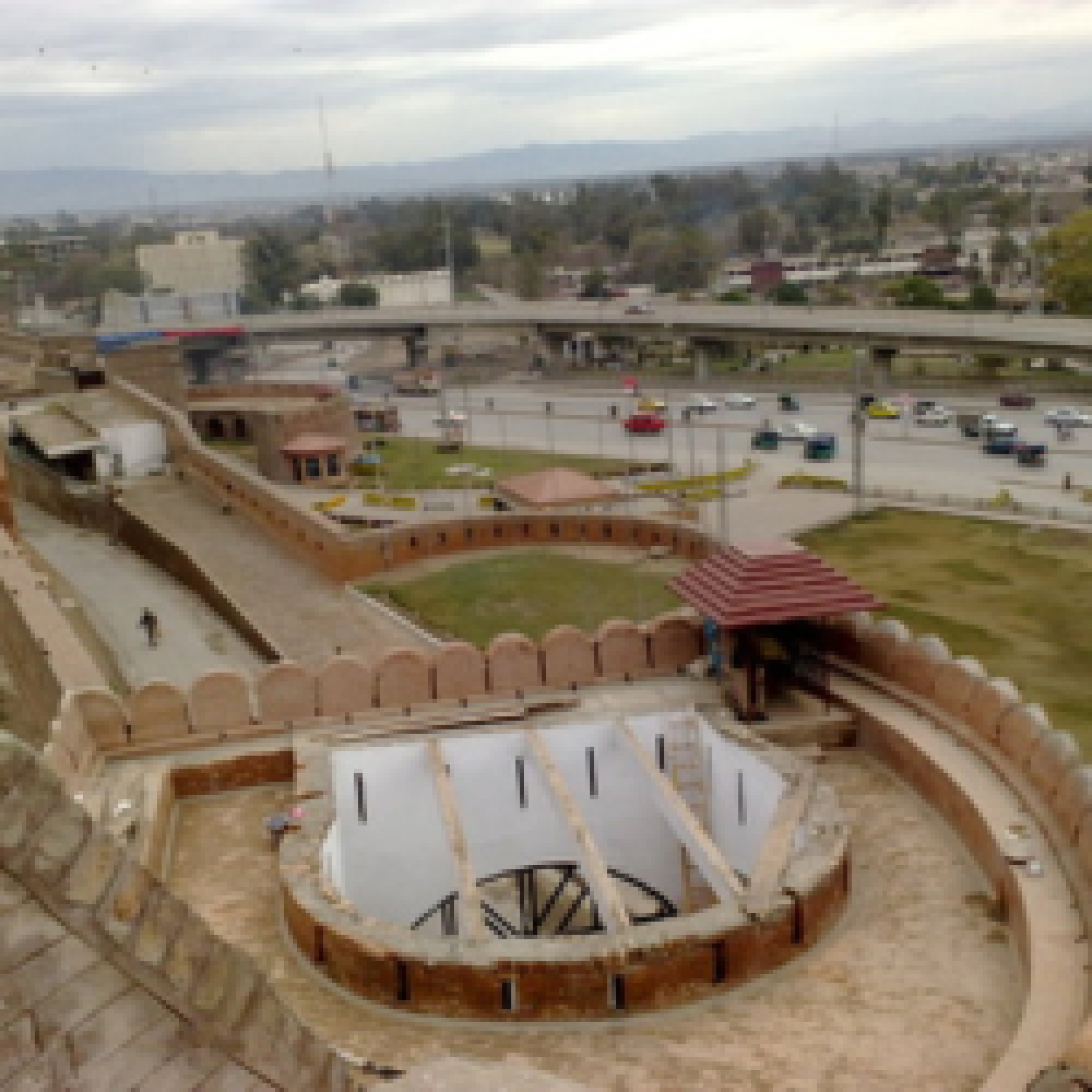 Bala Hisar Fort: A Glimpse into Peshawar's Storied Past - Gypsy Traces ...