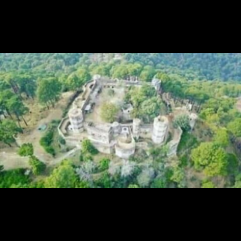 Baghsar Fort, Azad Kashmir: Where the King Died - Gypsy Traces and Tours